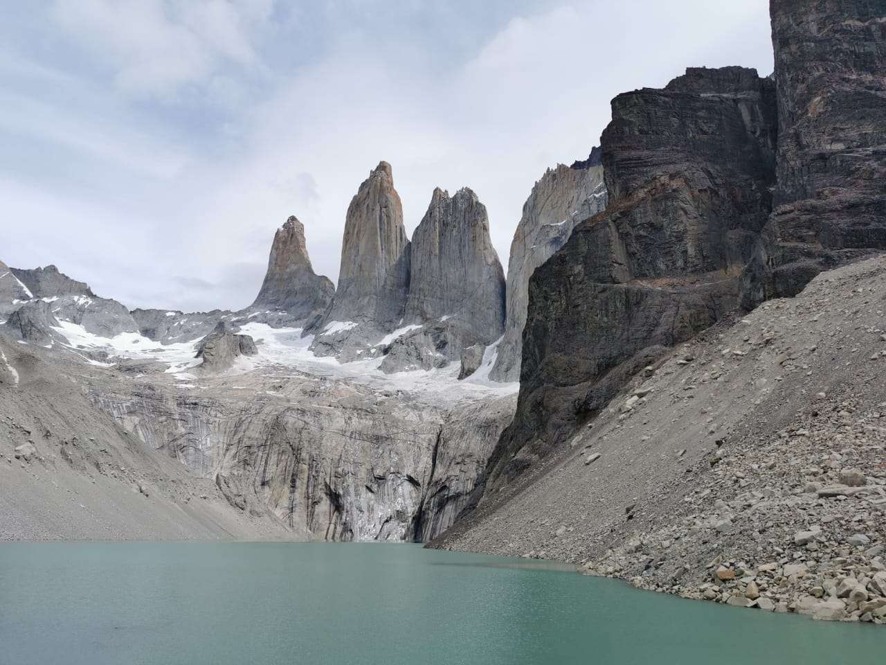 Full Day Trekking Base Torres (Shared Service) - Transprint Patagonia